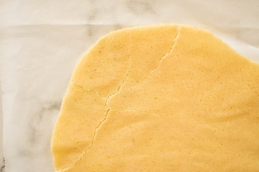 How to make Craquelin (Pâte à Crumble) - Wheel of Baking