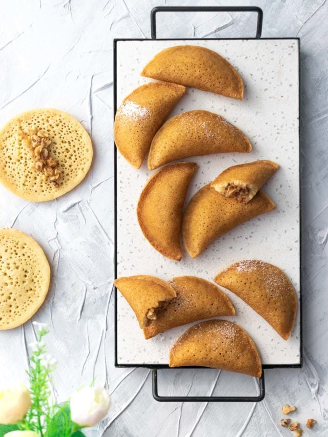 Atayef (Middle Eastern Pancakes) - Wheel of Baking