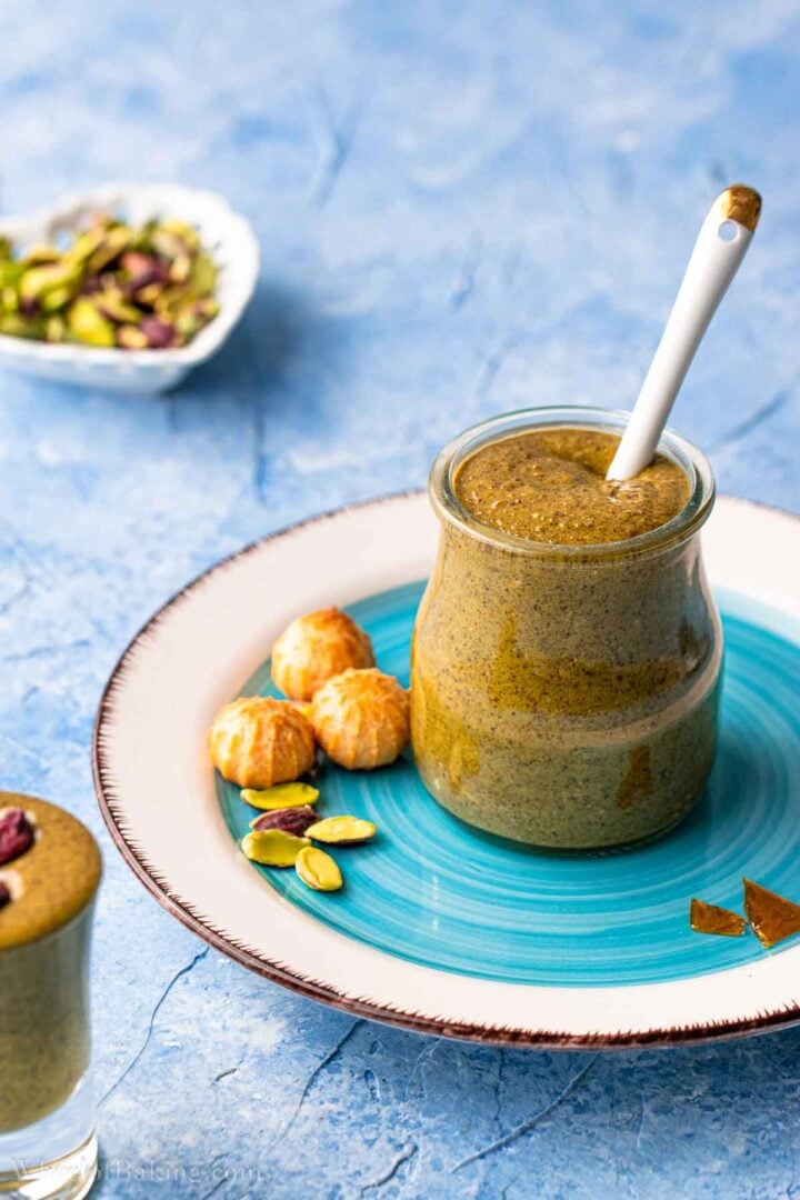 Pistachio Praline Paste - Wheel of Baking