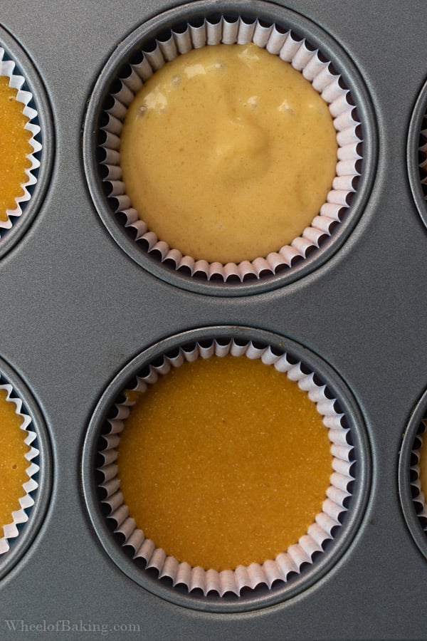 How to make Sfouf (Lebanese Turmeric Cake) - Wheel of Baking