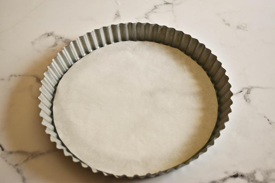 How to Line a Tart Pan with Pastry - Wheel of Baking